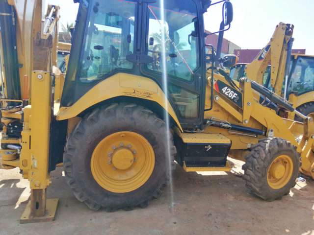 Used Backhoe Loader UTE Engineering (1) - United Tractors Used Equipment