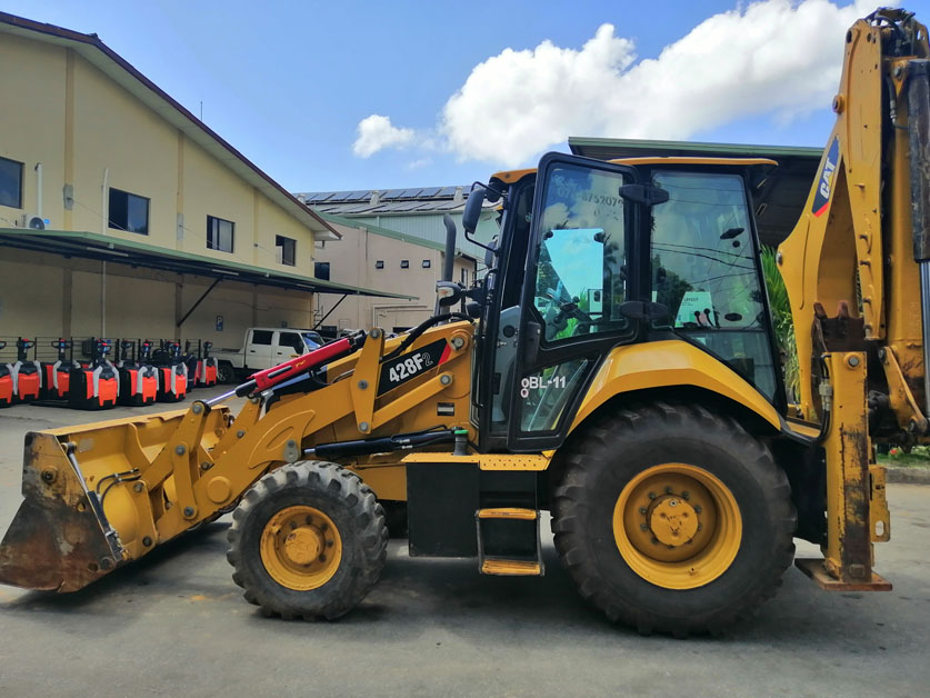 Used Backhoe Loader UTE Engineering (1) - United Tractors Used Equipment