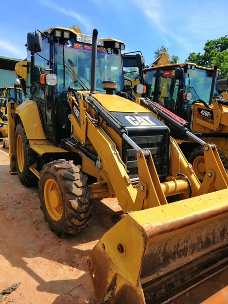 Used Backhoe Loader UTE Engineering (2) - United Tractors Used Equipment