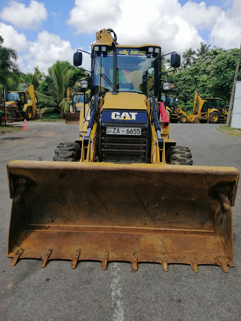 Used Backhoe Loader UTE Engineering (4) - United Tractors Used Equipment