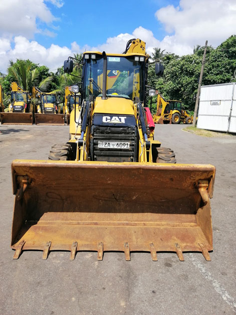 Used Backhoe Loader UTE Engineering (4) - United Tractors Used Equipment